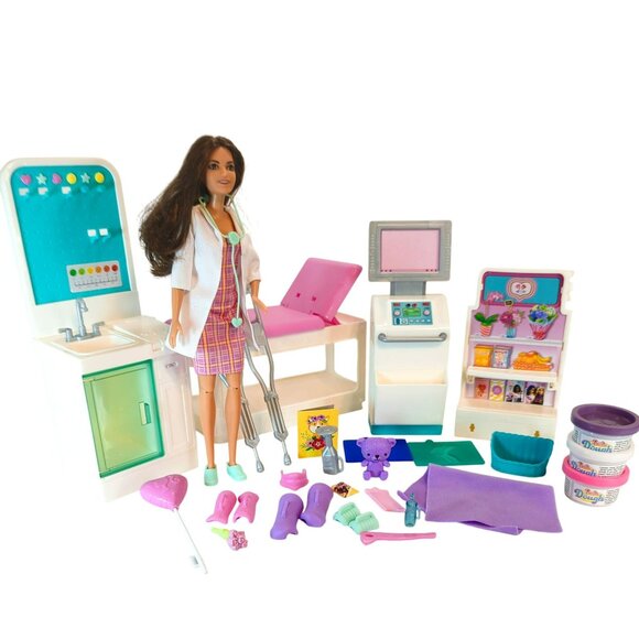 Mattel | Toys | Barbie Careers Playset Fast Cast Clinic With Brunette ...